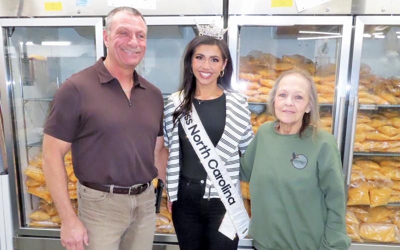 Miss North Carolina visits Emergency Council | The Highlander ...